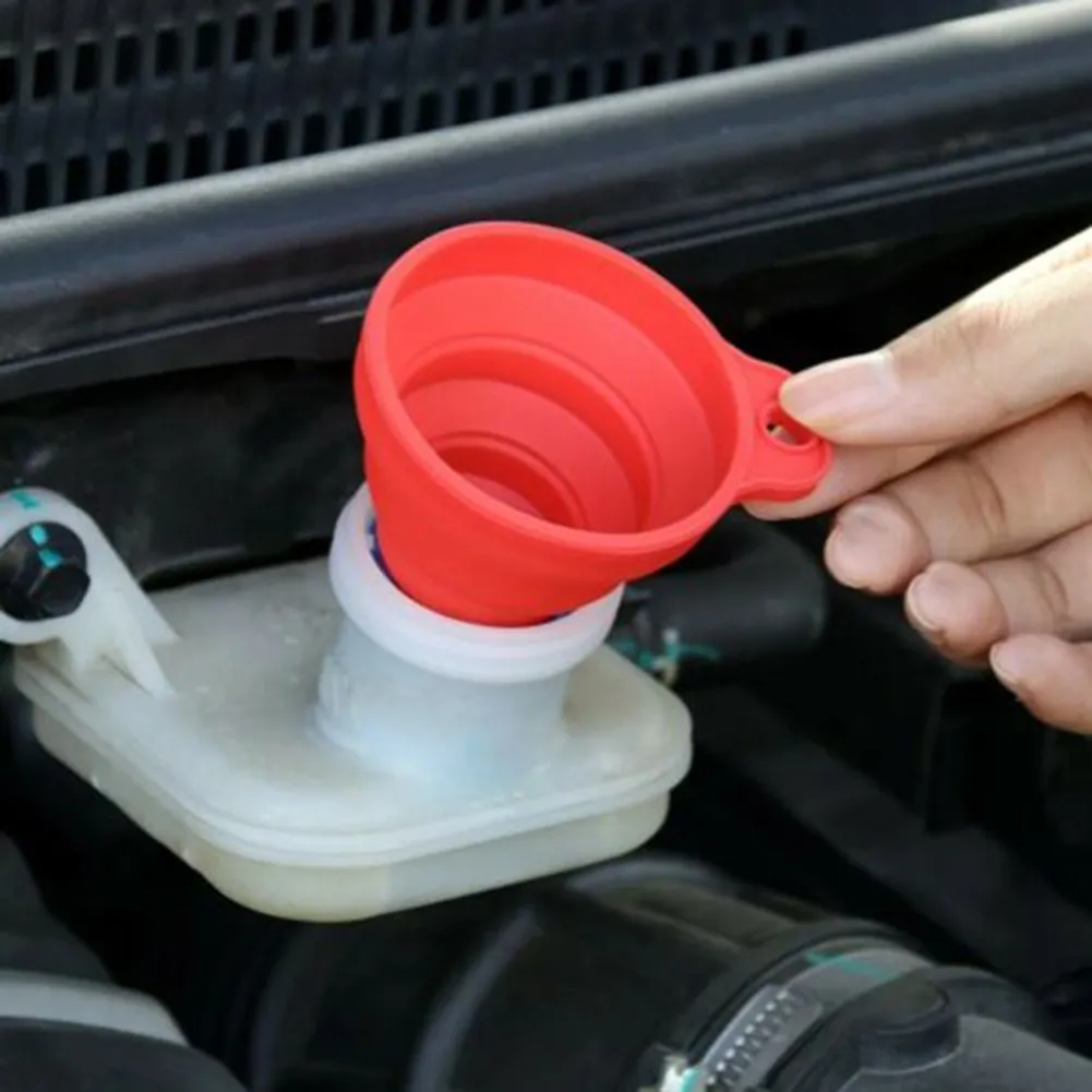 Collapsible Silicone Car Funnel with Wheels: Space-Saving Engine Filler ...