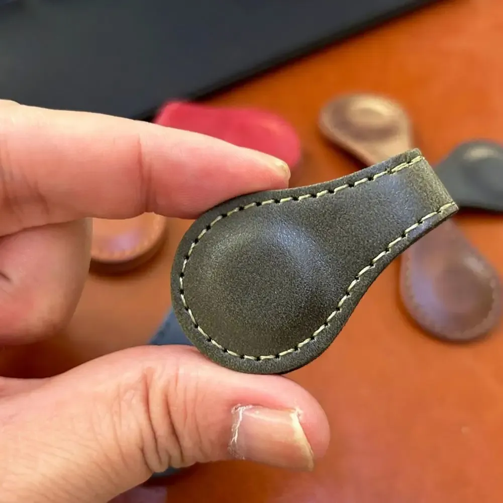 Leather Bookmarks Magnetic Page Markers Engraved Metal Clips ...