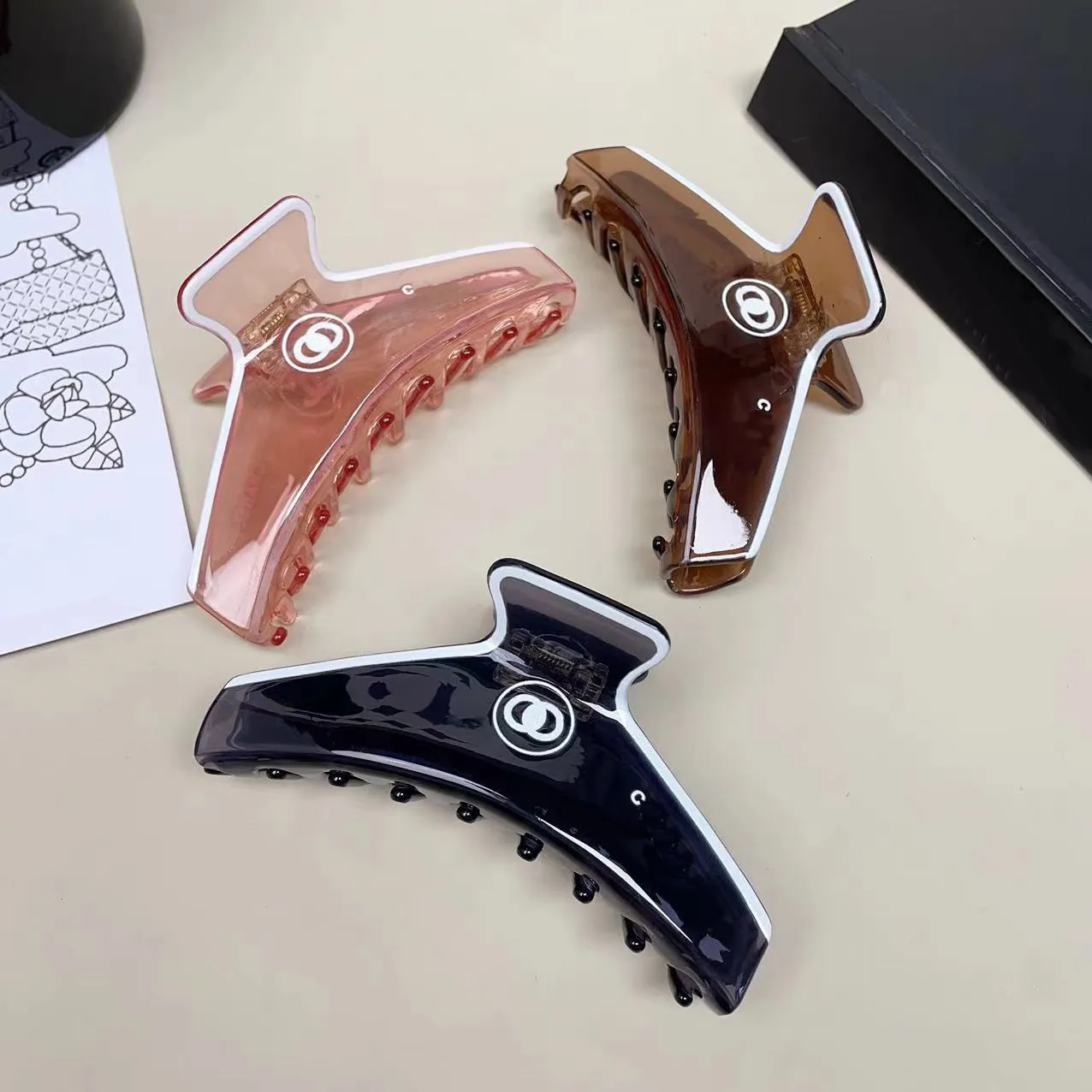 Designer Hair Clips: Elegant Acrylic Clamps Stylish & Functional ...