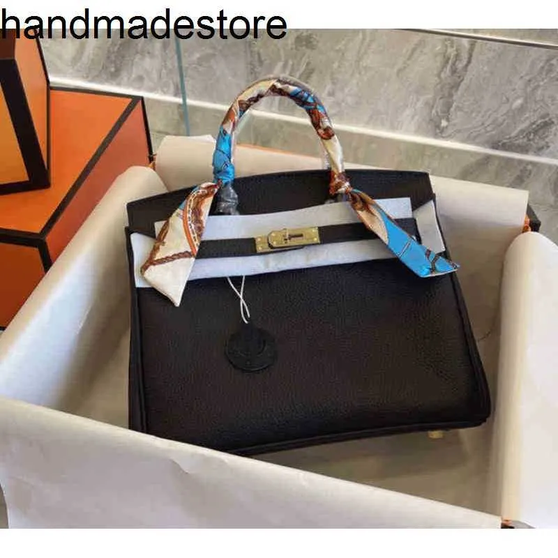 DHgate.com:Exquisite Leather Designer Luxury Handbag: One-of-a-Kind ...