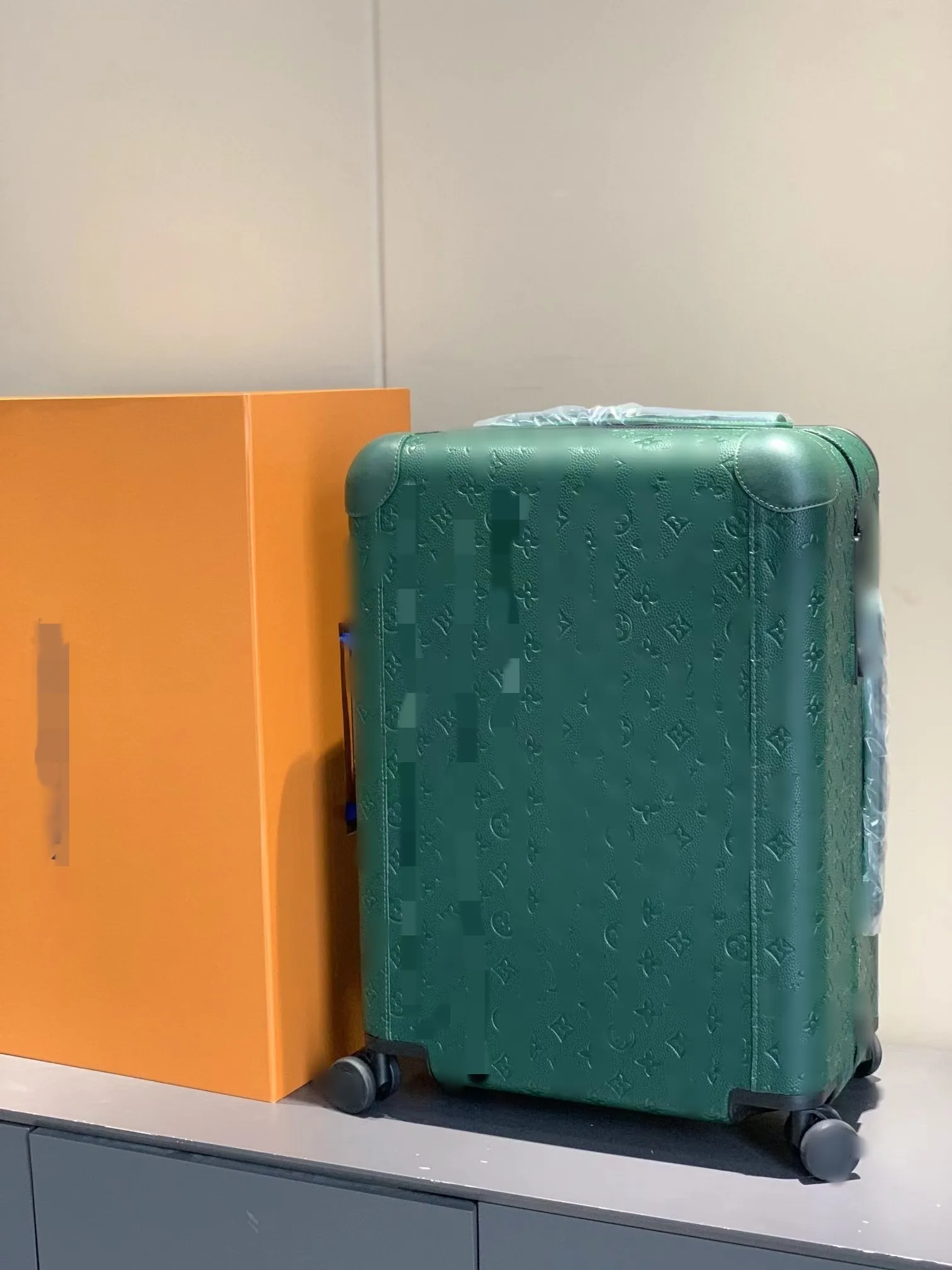 Durable Four Wheel Trolley Box Aluminum Alloy... From Fashion_bag13347 ...