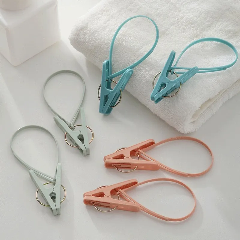 Clothes Hangers with Clips for Pants, Versatile Plastic Laundry Clips ...