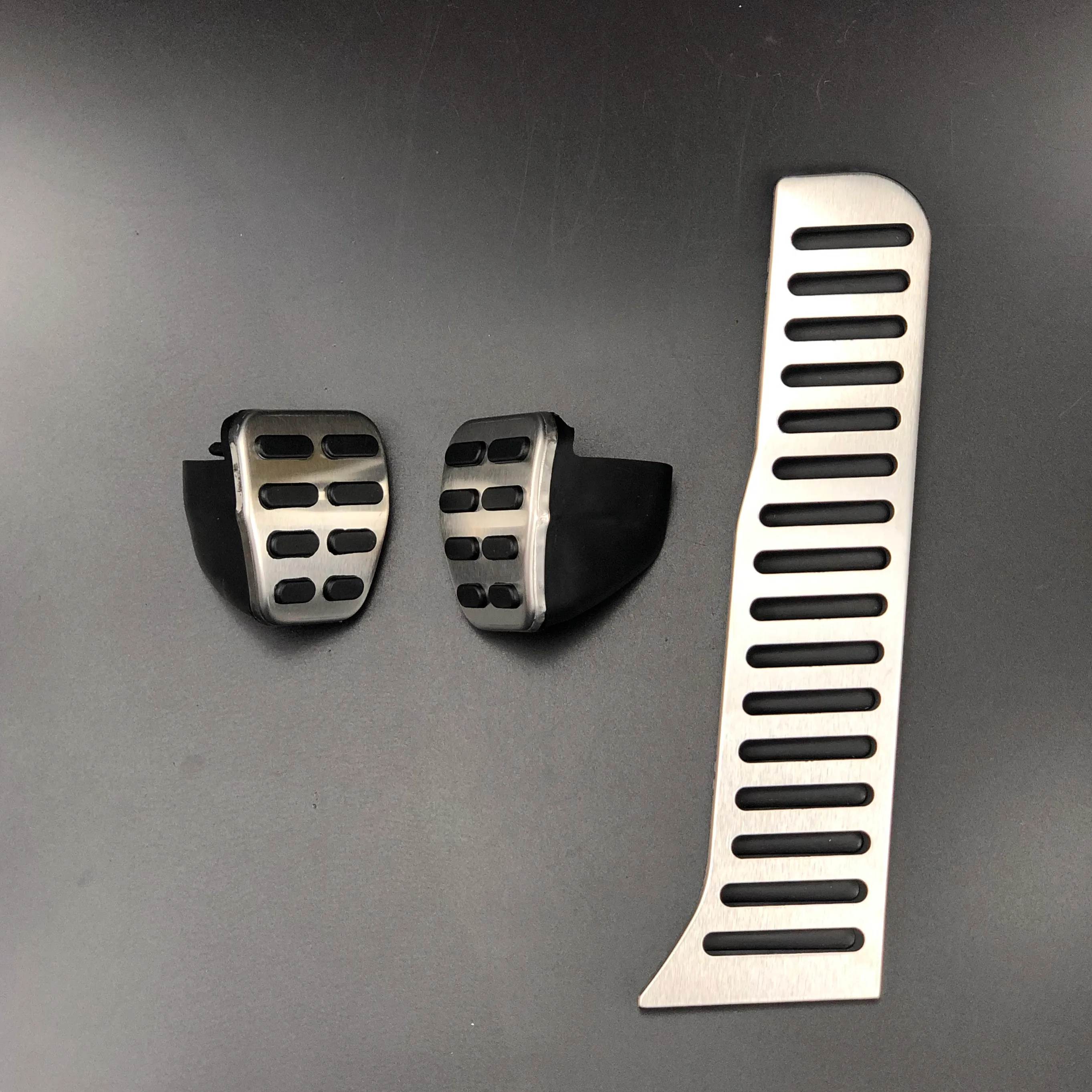 DHgate.com:Aluminum Alloy Footrest Accelerator Gas Brake Pedal Pads for ...