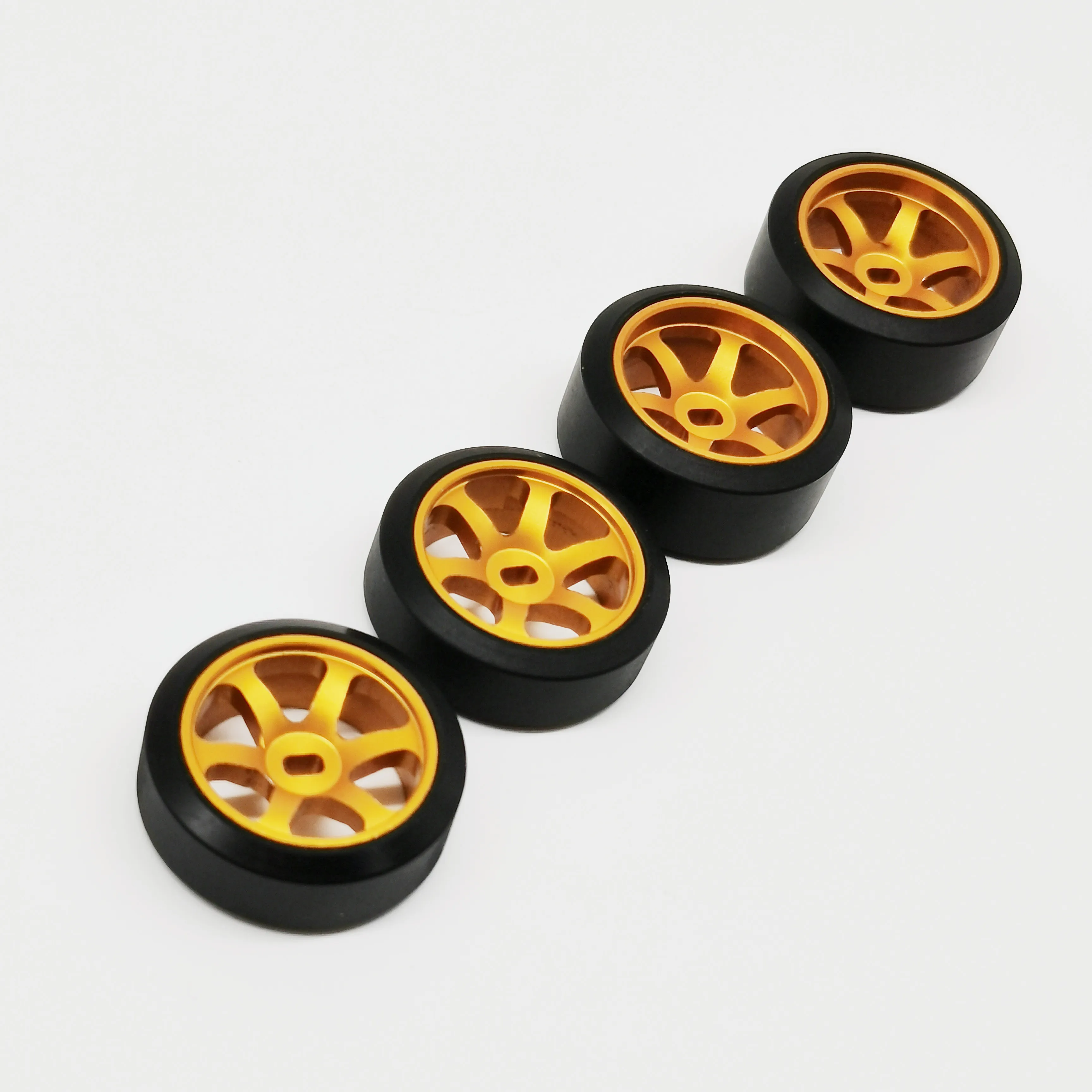 DHgate.com:4-Pack 20mm 6-Spoke Colorful Wheel Rims and Tires for 1/28 ...