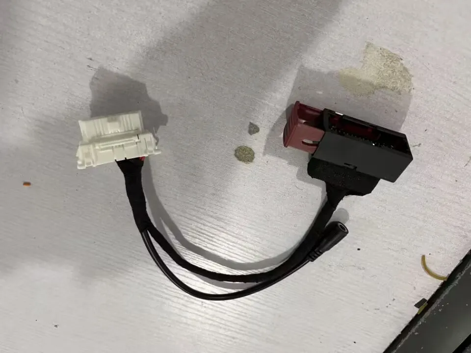 Mercedes Benz Trucks ECU TEMIC PLD obd ii can Cable