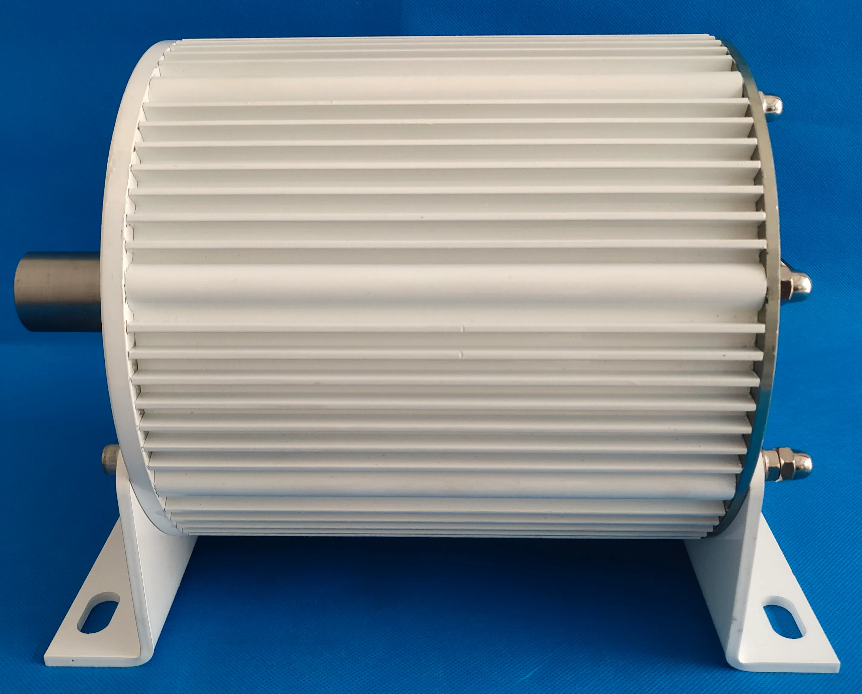 3000W High Efficiency Wind Turbine Generator Motor - 96V/220V Single ...