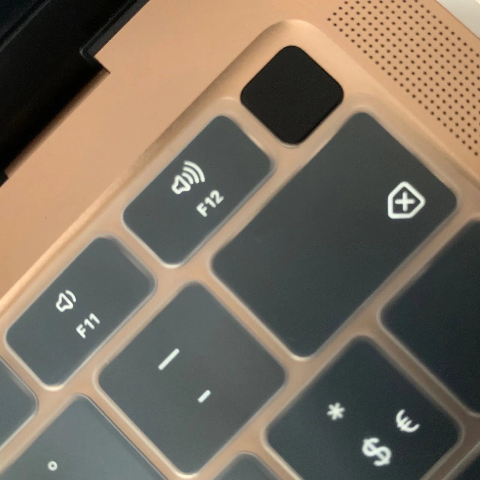 MacBook Air Keyboard Stickers: Transparent Dust Cover For A2681, A2442 ...