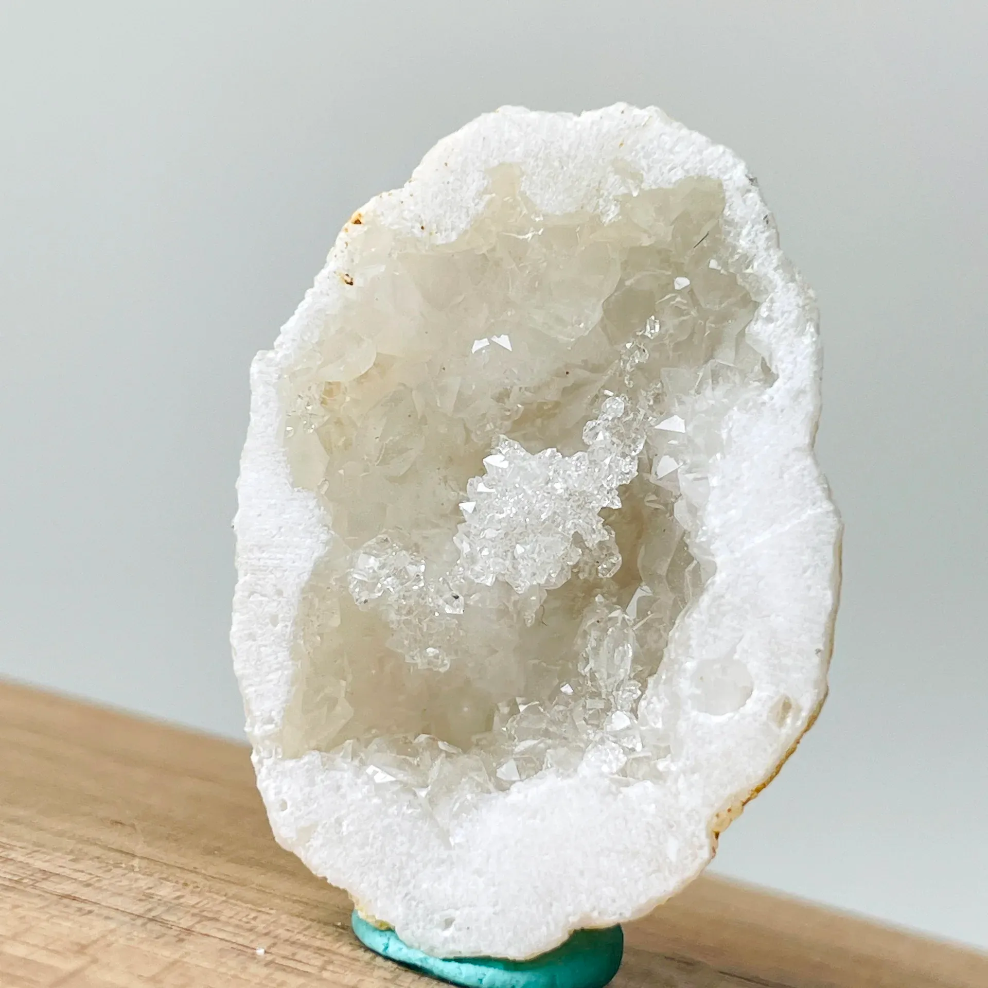Middle Cut Morocco Geodes Wholesale: 3-5cm Natural Crystal Formations ...
