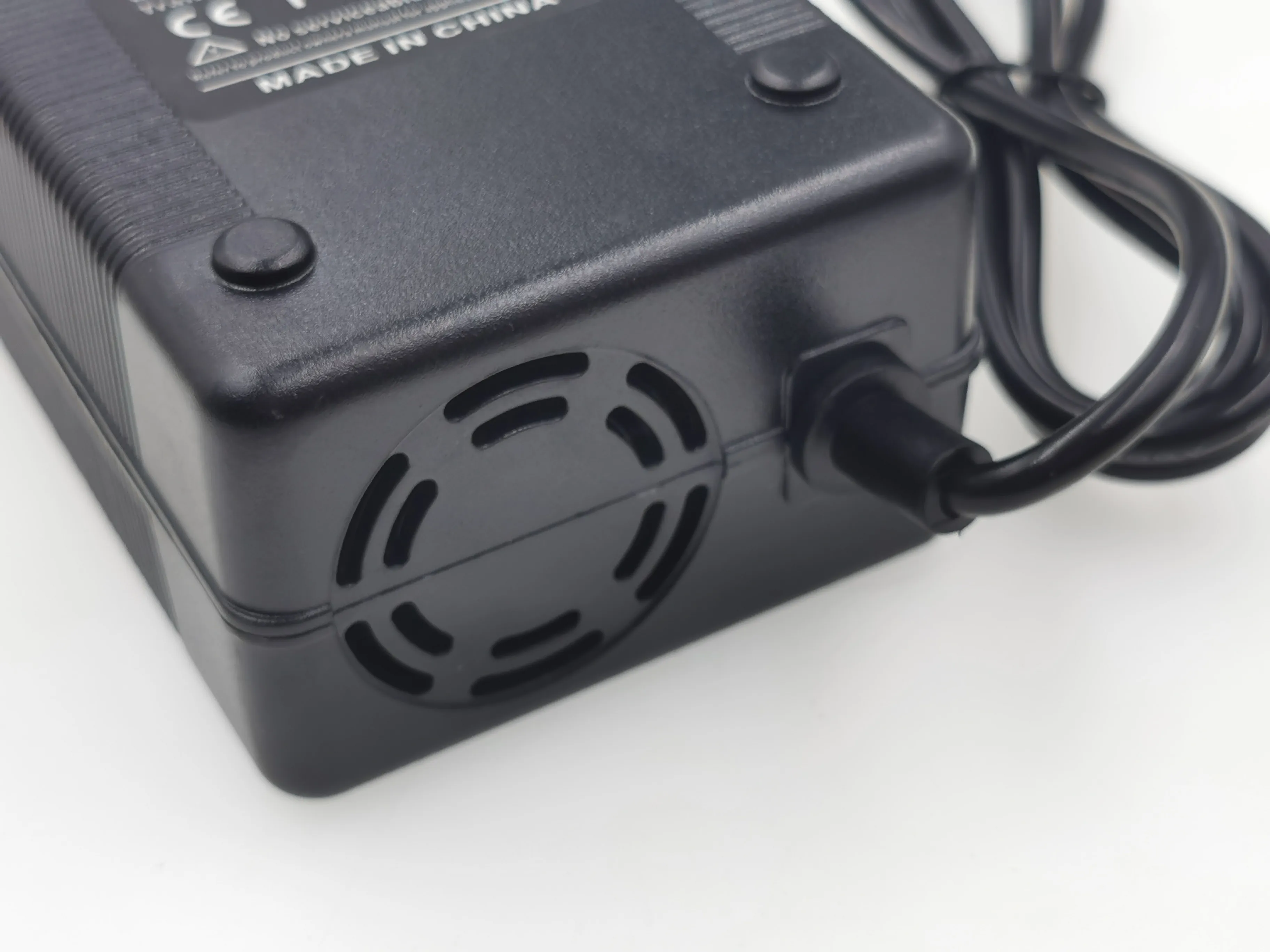 21V 5A Lithium Battery Charger: 5 Series 100 240V Power Supply With ...