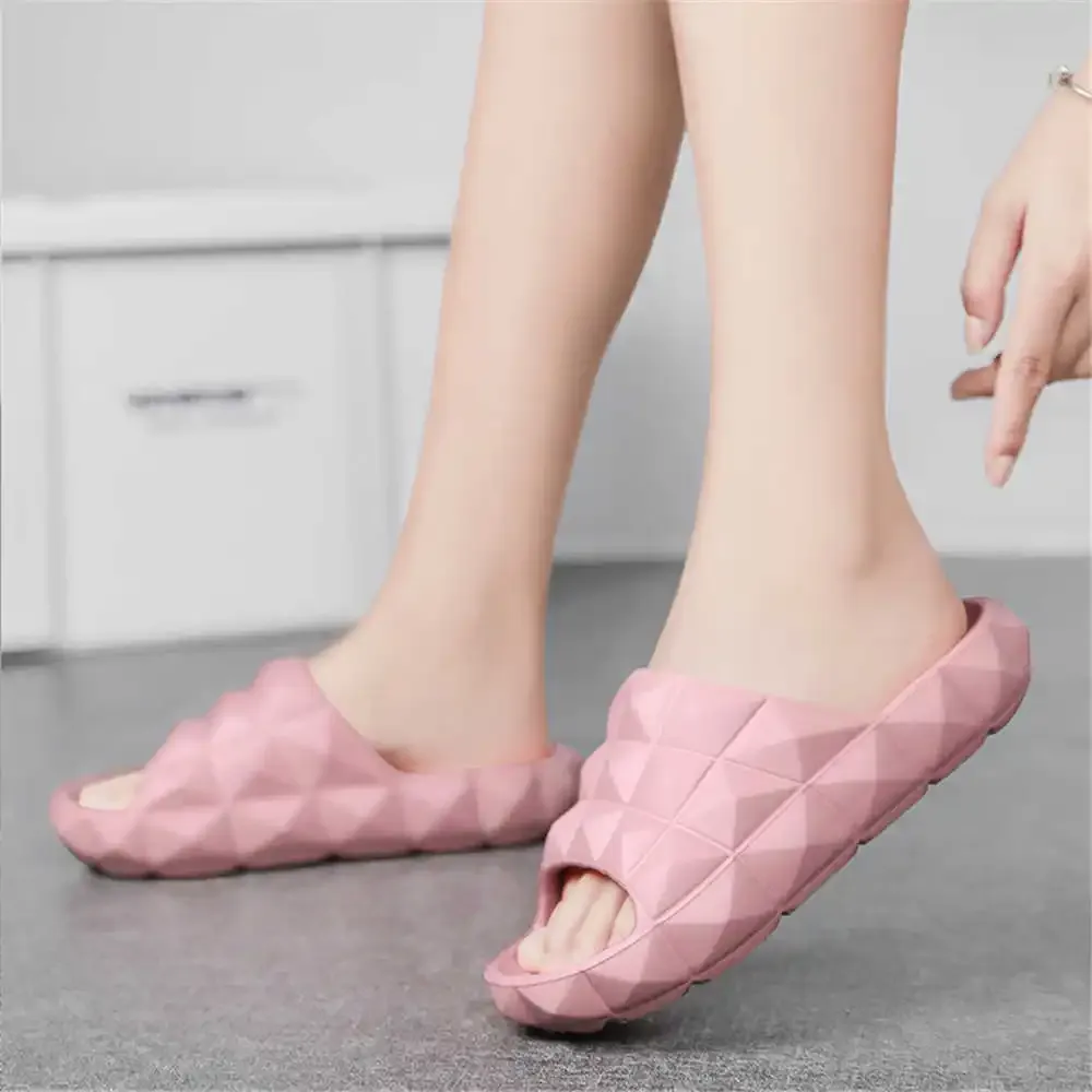 Transparent Sandals: Summer's Comfiest Beach Slippers for Women from ...