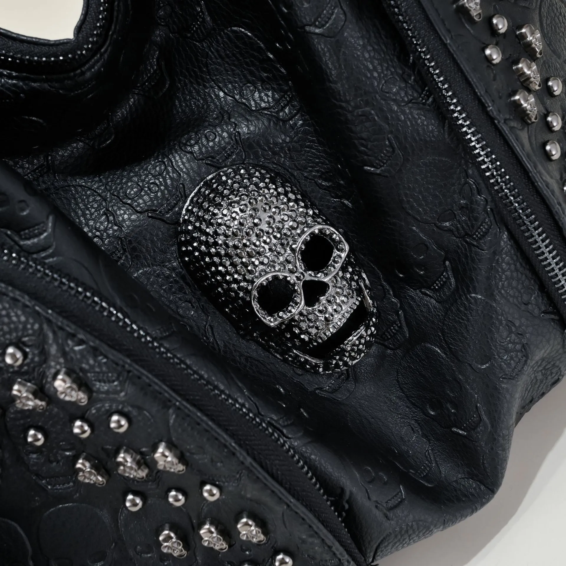 Skull Rivet Leather Crossbody Bag: Large Capacity Ghost Bag, Punk Style ...