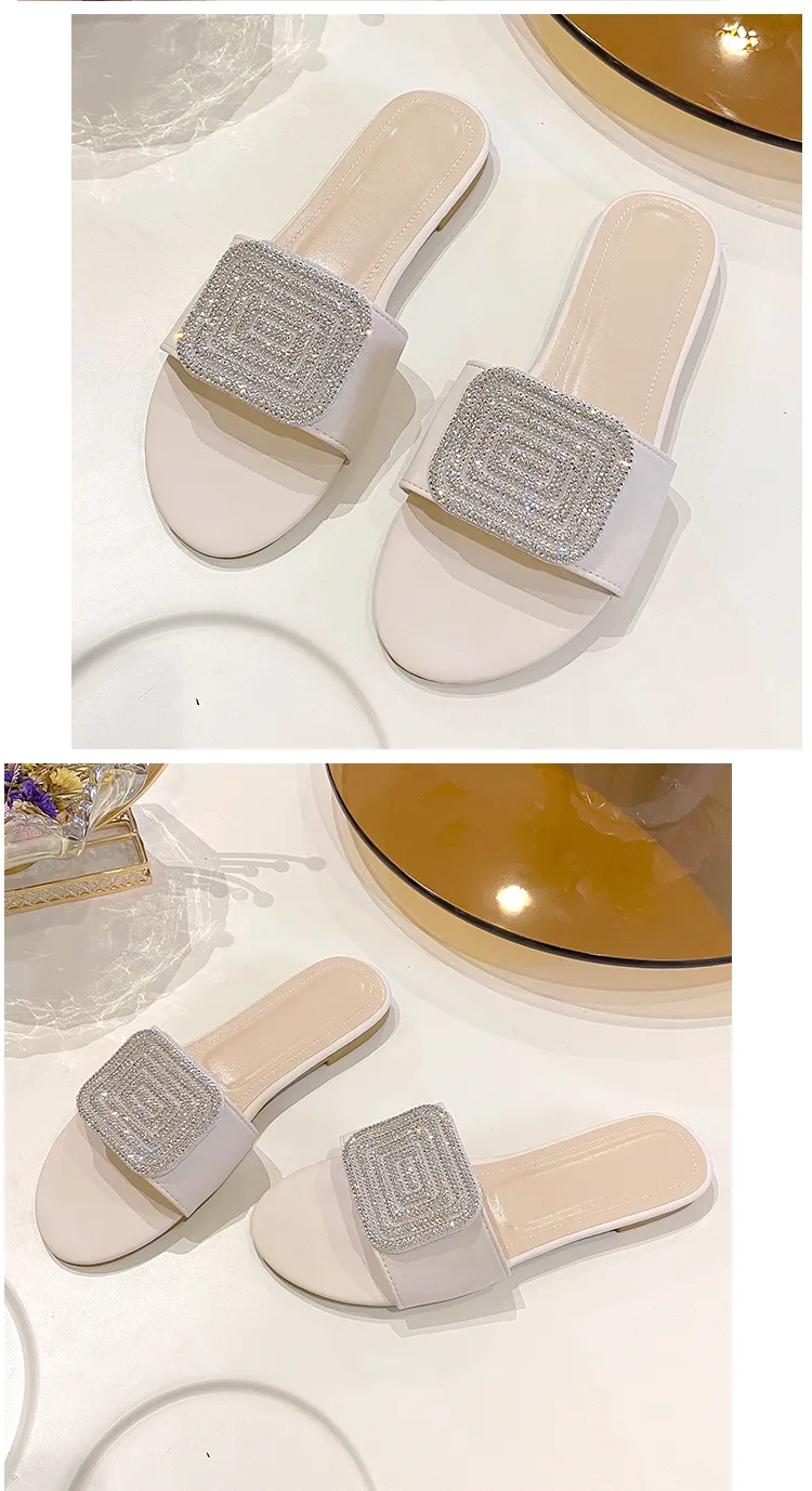 Sparkling Elegance: Women's Rhinestone Slide Slippers for Breezy Summer ...