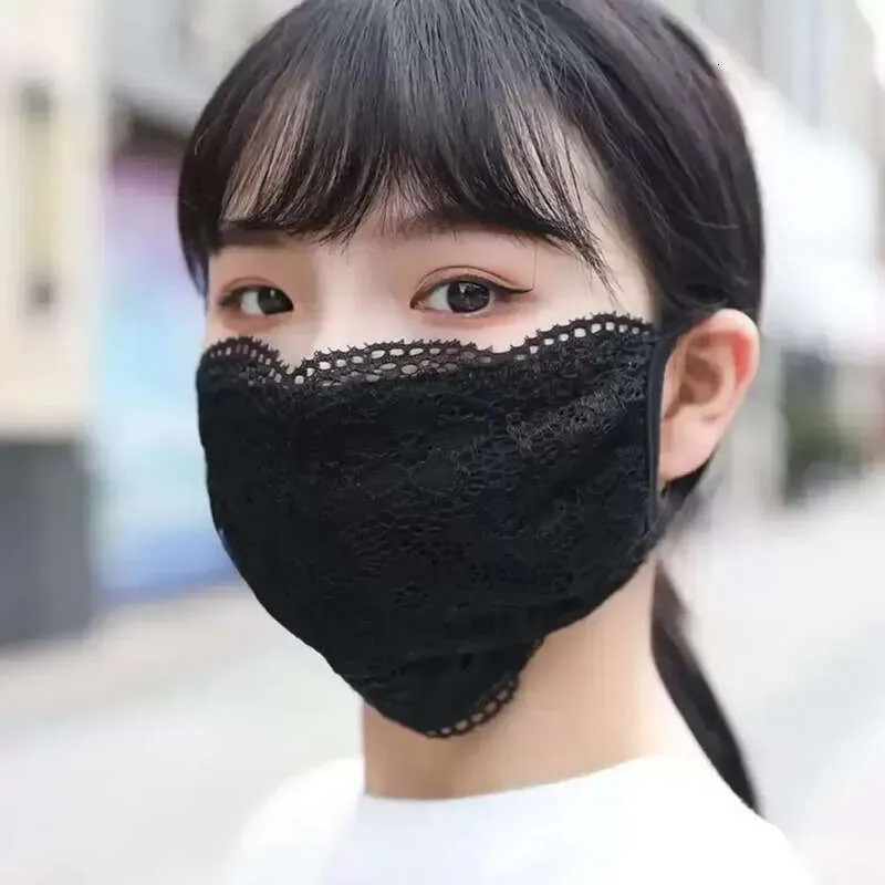 Elegant Lace Masquerade Mask - Comfortable & Washable Party Face Cover ...
