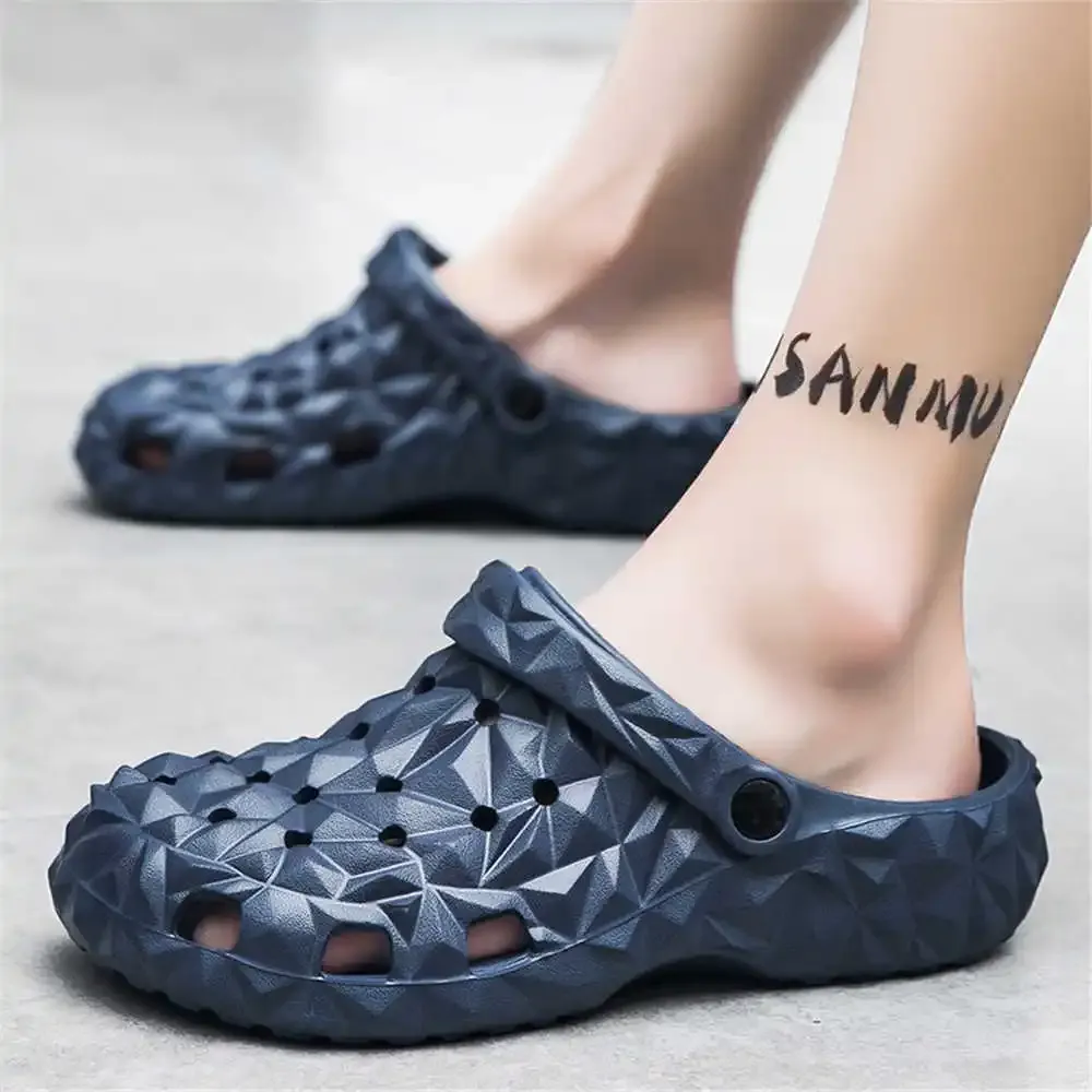 Men's Rubber Beach croc sandals - Room Household Slippers, Flip Flops ...
