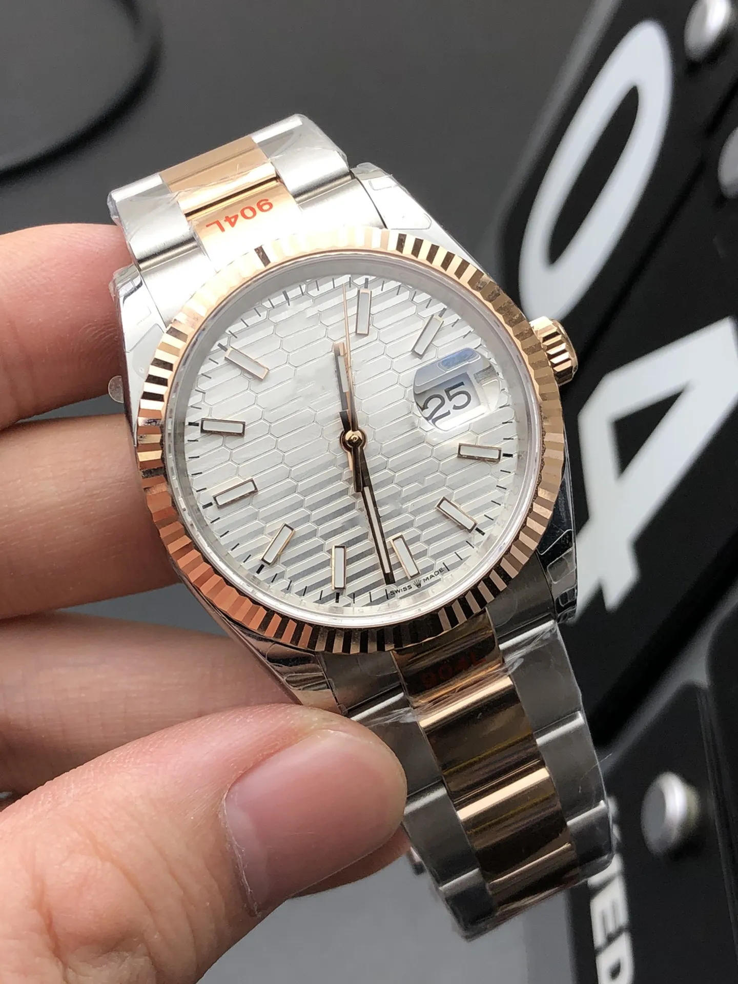 Renowned Brand 36MM Swiss Automatic Automatic Watch Elegant, Scratch ...