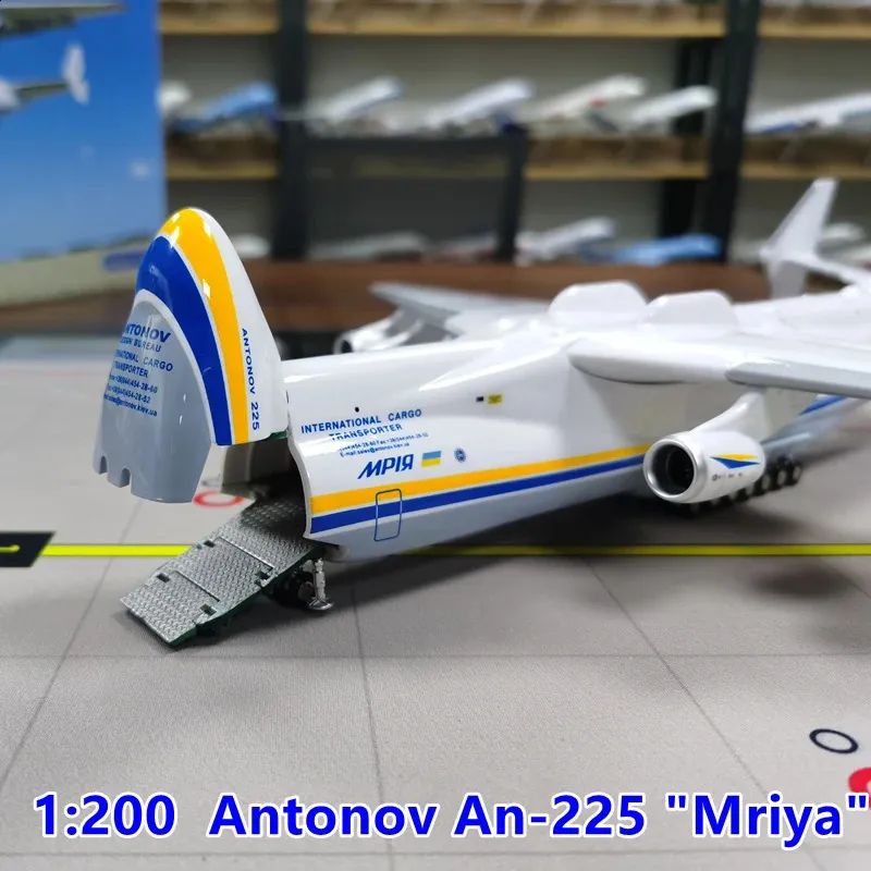Detailed Airplane Replica Kit Exquisite Scale Model Assembly Set For ...