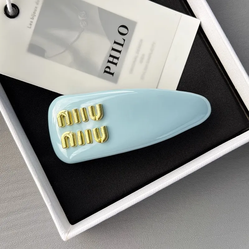 Plastic Hair Clip In Vibrant Morandi Colors For A Youthful Look From ...