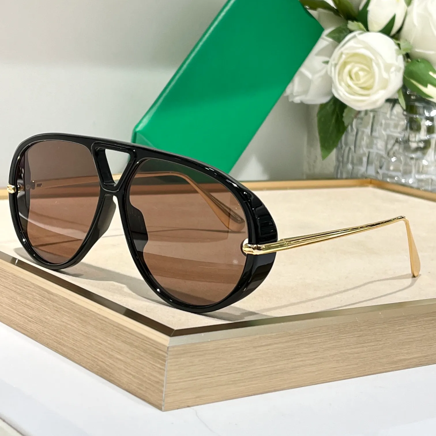 Innovative Designer Latest Sunglasses For Women For Men And Women ...