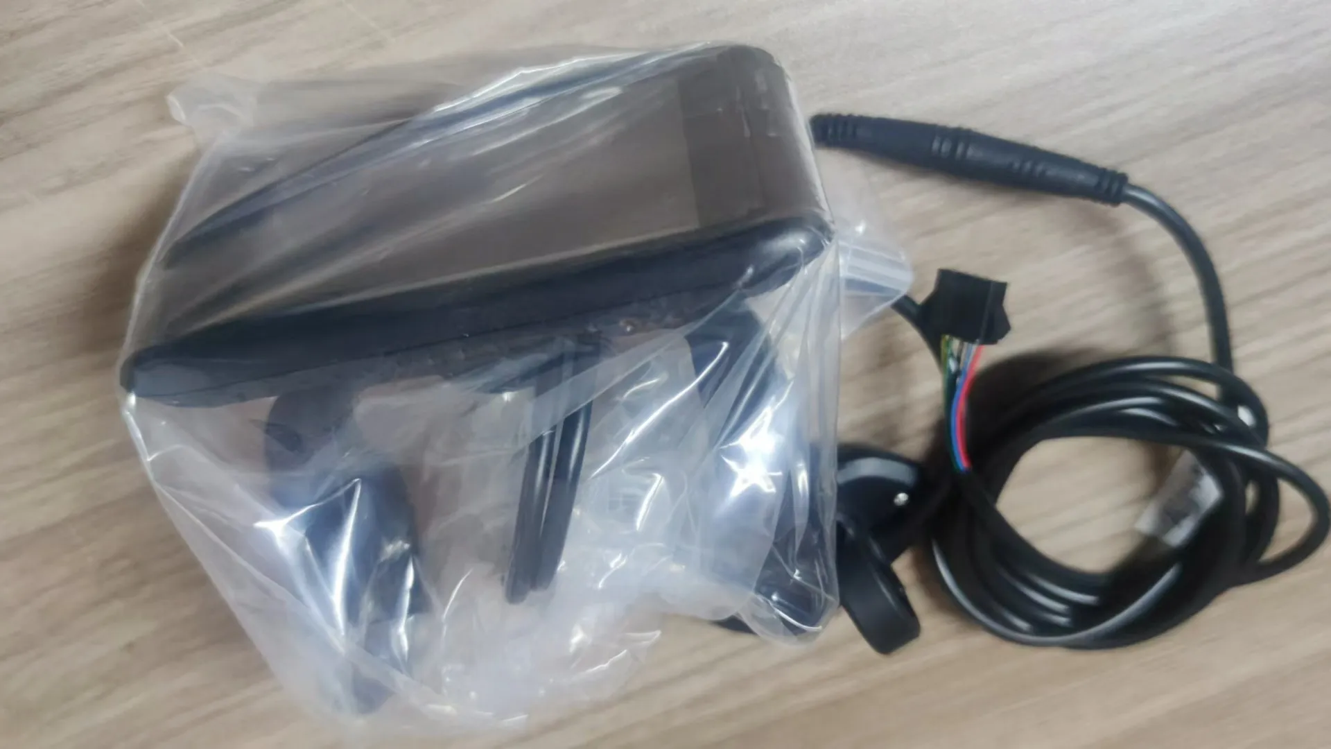 Advanced Color TFT Display - UKC1 Model by SABVOTON: High Resolution ...