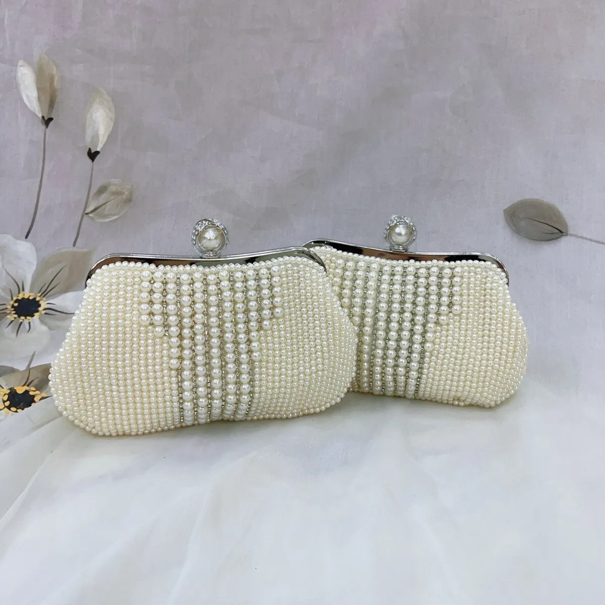 Stunning Pearl Embroidered Beaded Handbag With Diamond Inlay Perfect ...