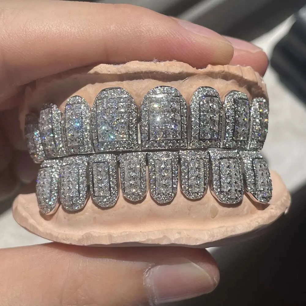 Princess VVS Moissanite U Prong Diamond Ring Custom Sier Grills For ...