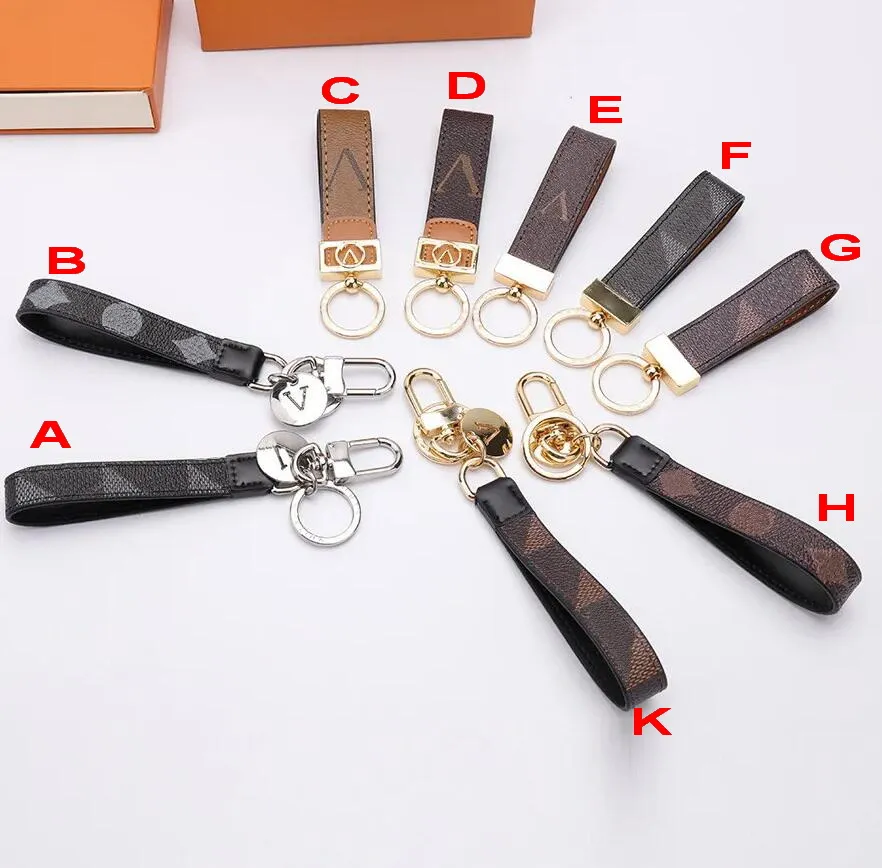 Fashion Key Chain Buckle Car Keychain Handmade Leather Keychains Men ...