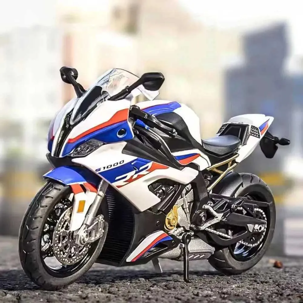 Premium Die-Cast Motorcycle Model: 1:12 Scale Replica with Lights ...
