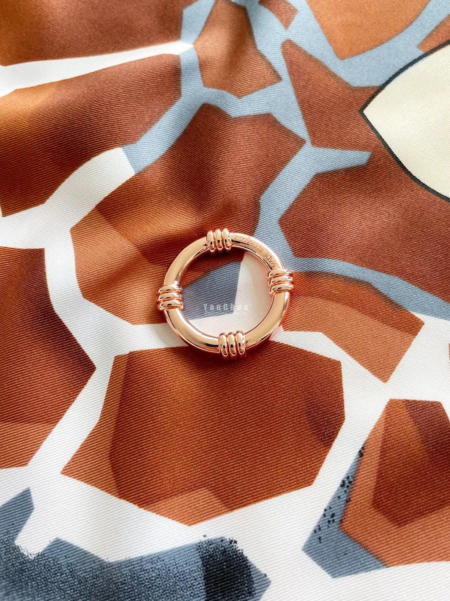 Scarf Buckle Silk Scarf Belt: Metal Scarf Ring Holder For 90cm Bandanas ...