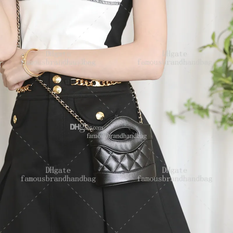 Designer Chain Bag, Elegant Lambskin Crossbody Bag, Chic Shoulder Bag ...