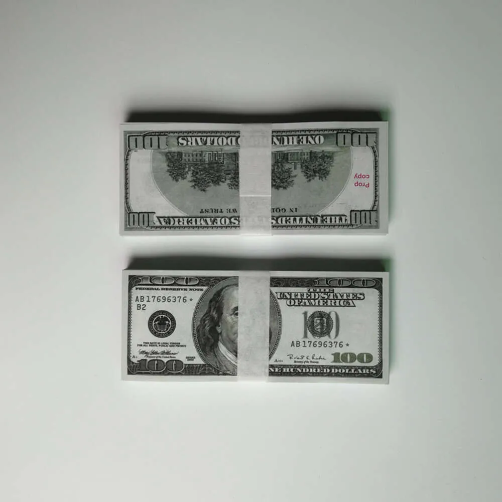 Play Money Set: 100 Realistic Fake US Dollar & Euro Bills - Toy ...
