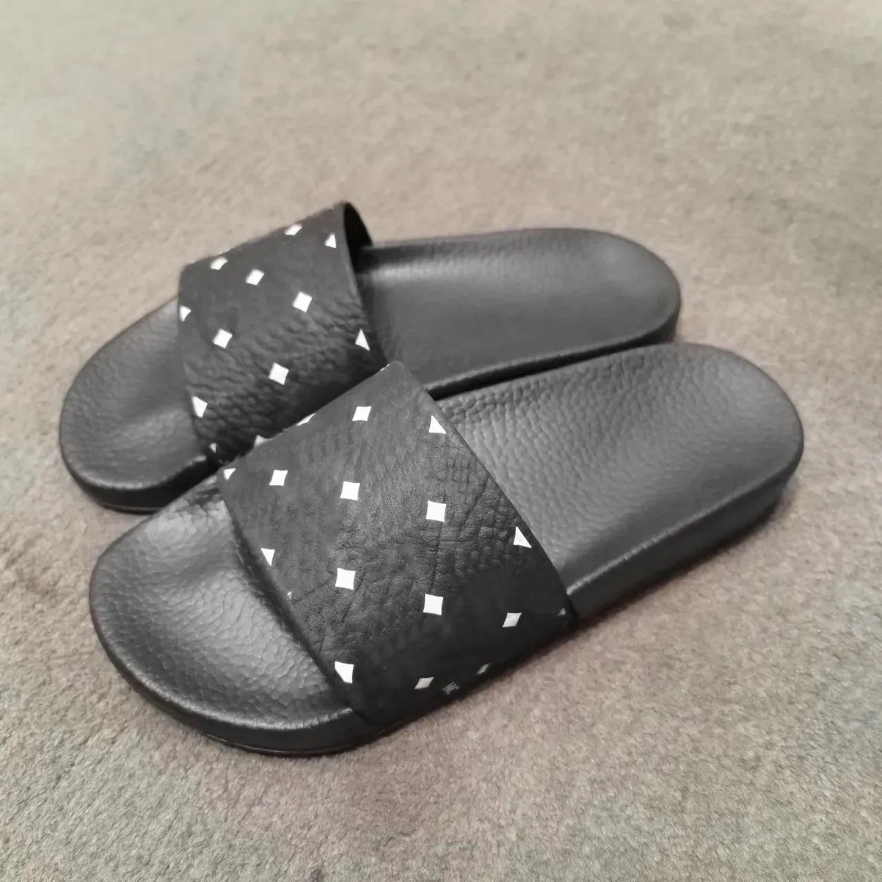 Luxury Designer Slides: Unisex Leather & Rubber Sandals - Visetos Print ...