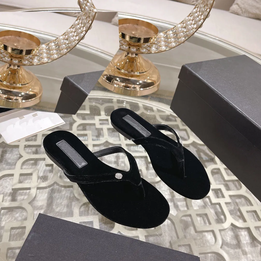 PARK Velvet Flip Flop Slippers Diamond Logo Design Noble Luxury Fashion ...