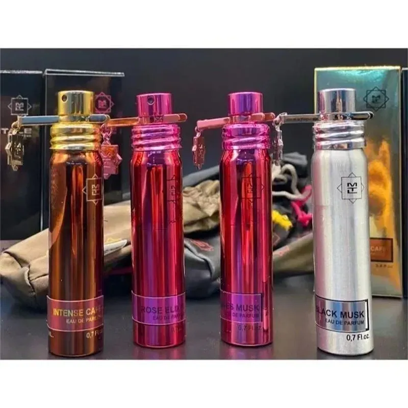 Floral Woody Musk Perfumes: Rose & Vanilla Elixir with Dark Coffee ...