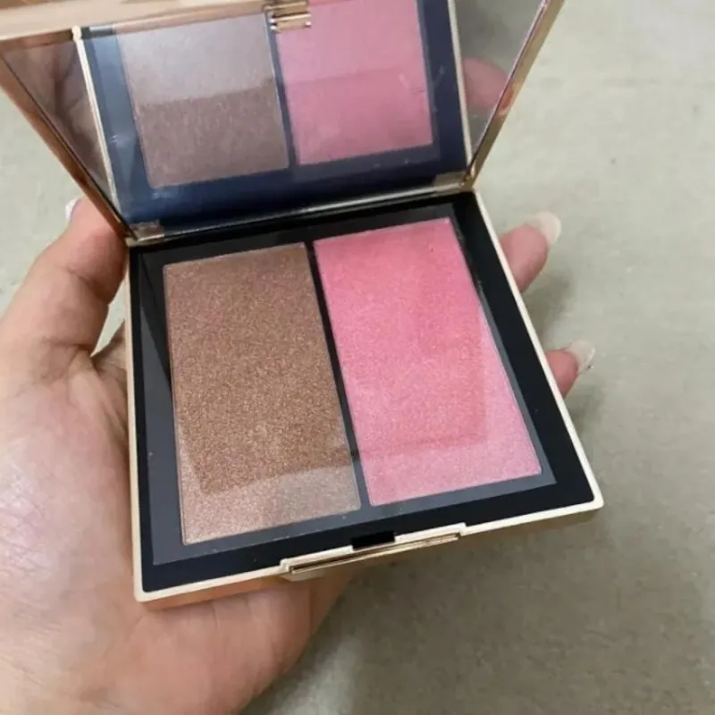 Blush Bronzer and Highlighter Palette - Classic Two-Tone Face Palette ...