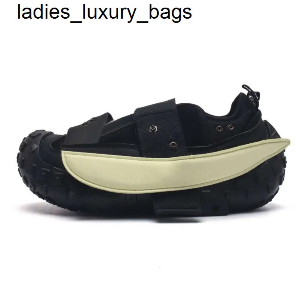 2024 Cactus Plant Flea Market Flea 2 Black Alabaster Running Shoes Men ...