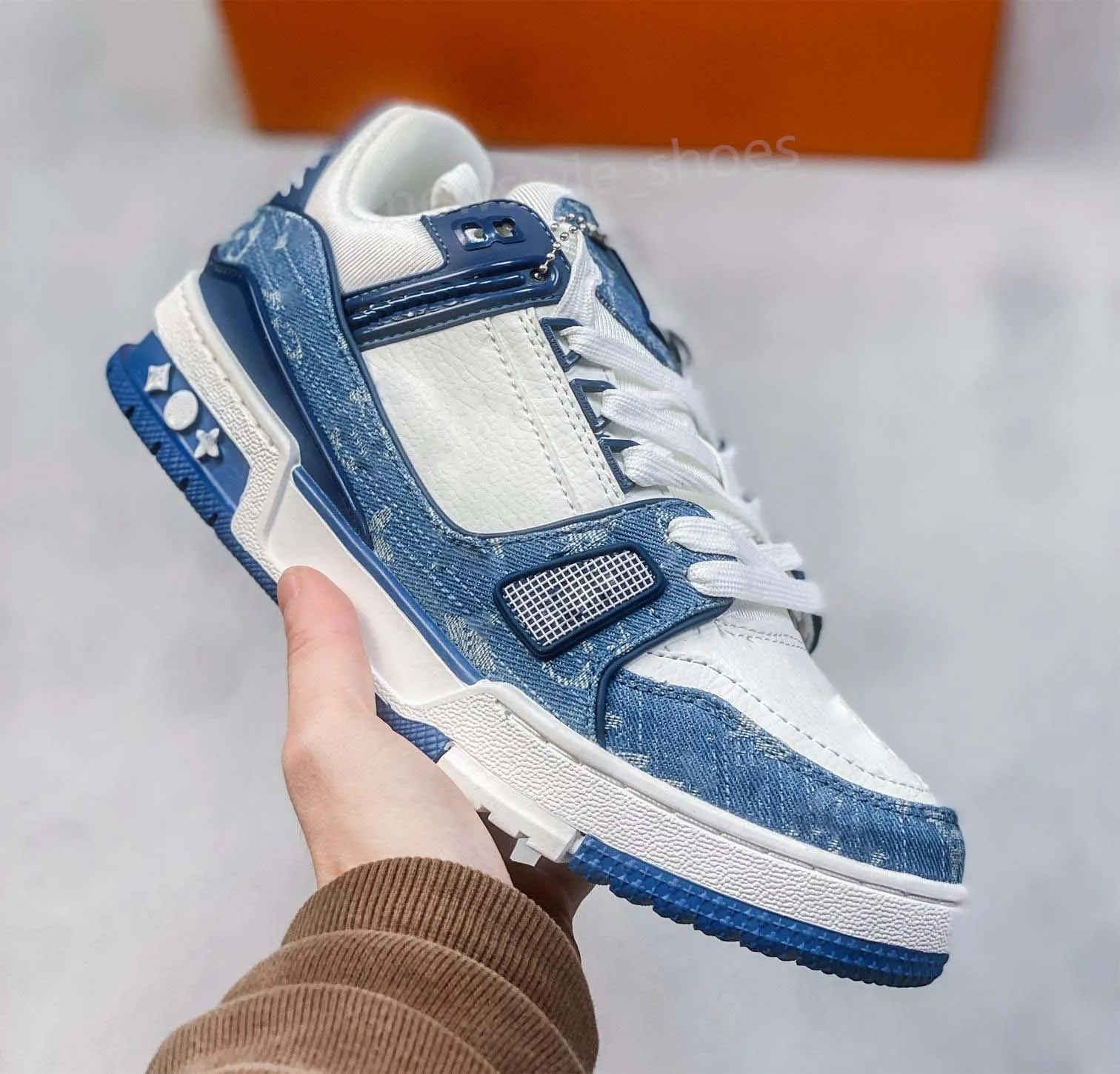 Denim canvas shoes store