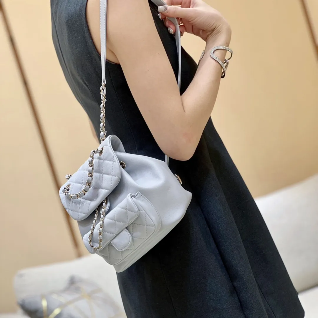 Mini Backpacks For Women: Designer Compact Backpack With Magnetic Clasp ...