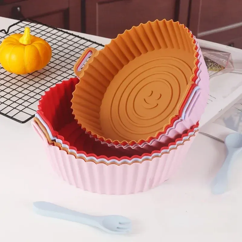 Pyrex Baking Dish with Lid & Carrier: Silicone Air Fryer Tray for Pizza ...