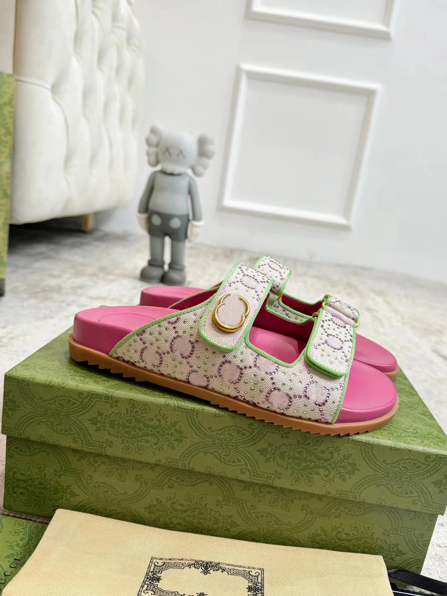 2024 Fashion Designer Slippers Velcro Flat Sandals Beach Shoes Canvas ...