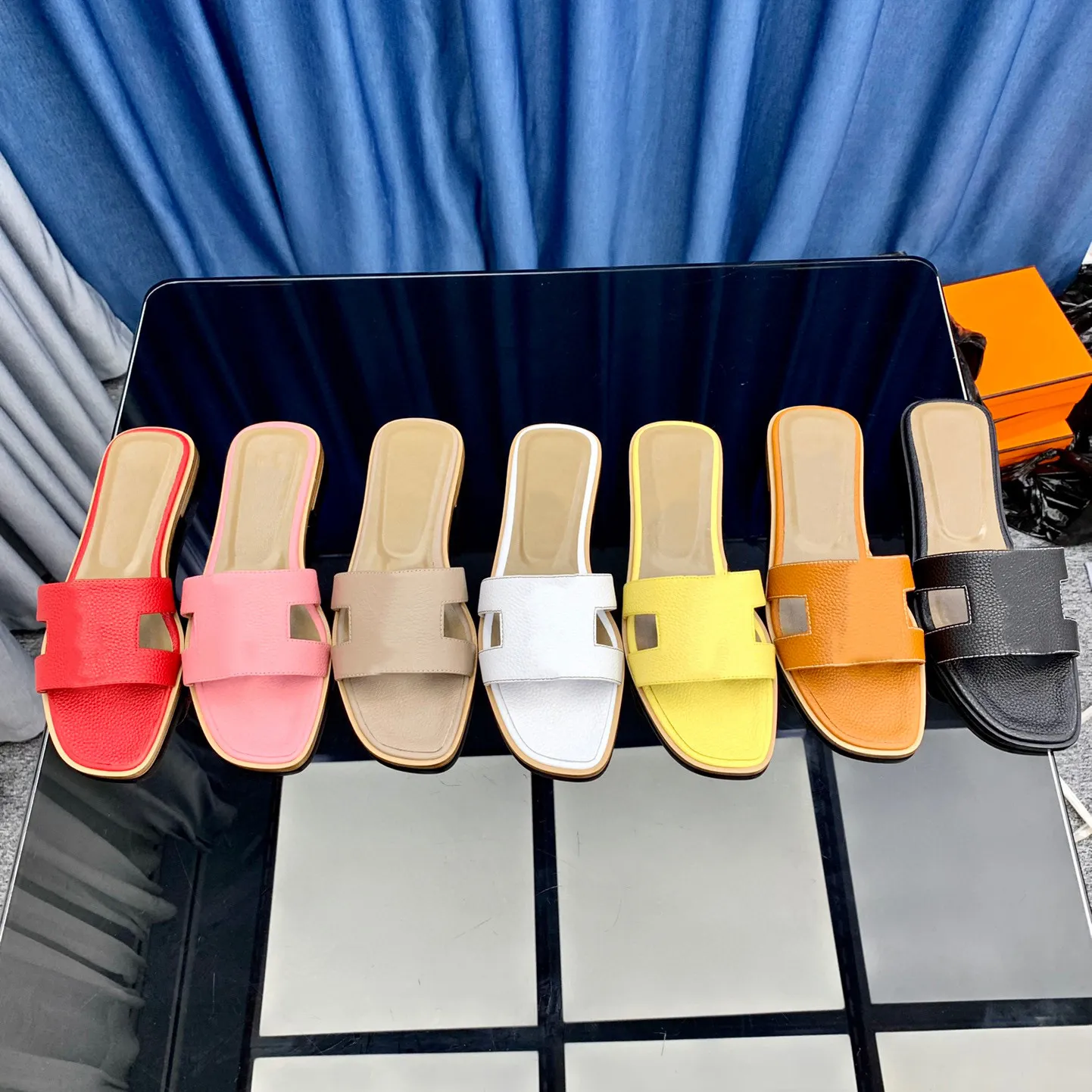 Oran Women's Classic Flat Heel Designer Brookstone Slippers Comfortable ...