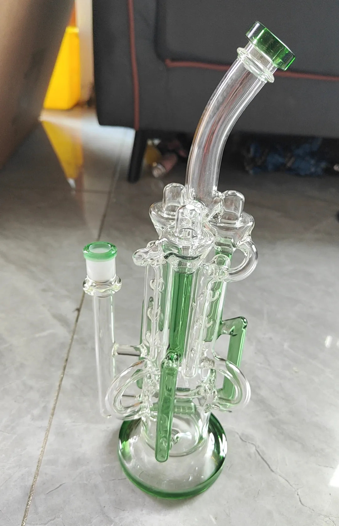 Glass Bong Water Pipe Four Colors Dab Rig With Percolator Recycler Rigs ...