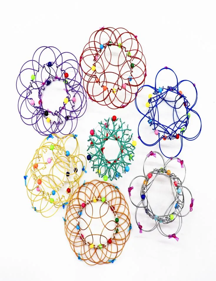 Flexible Basket Iron Toy Handmade Wire Transforming Mandala Flower ...