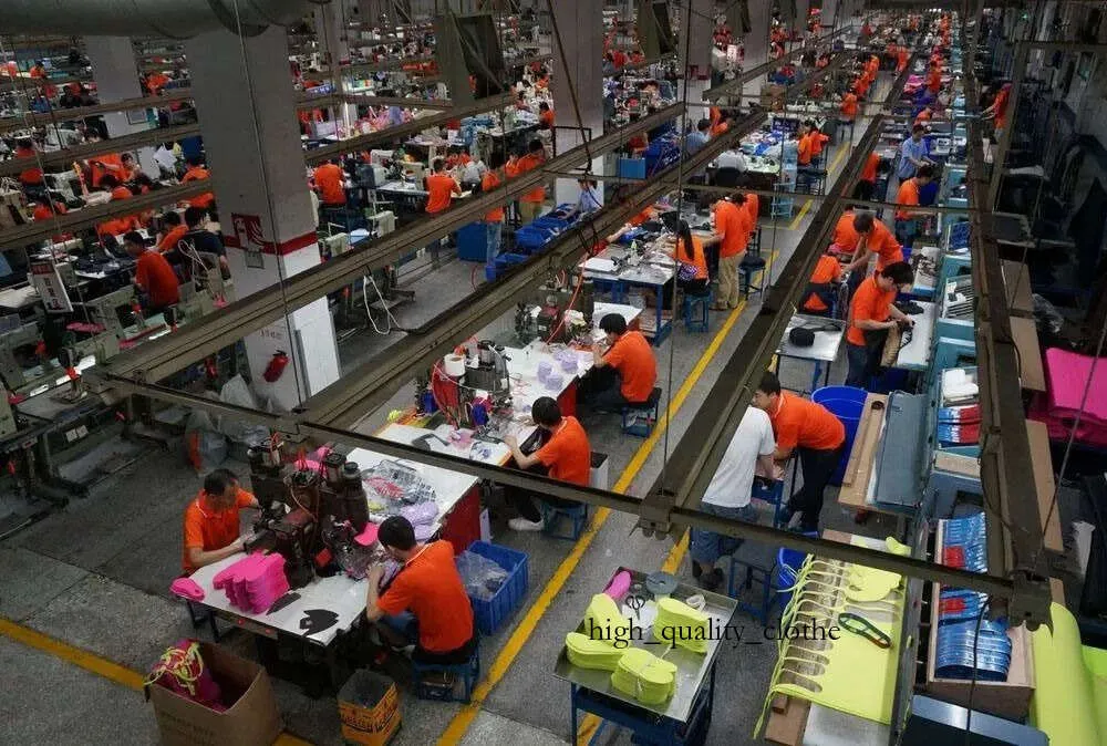 Designer Bags Wholesale: Versatile Assortment Of Apparel And ...