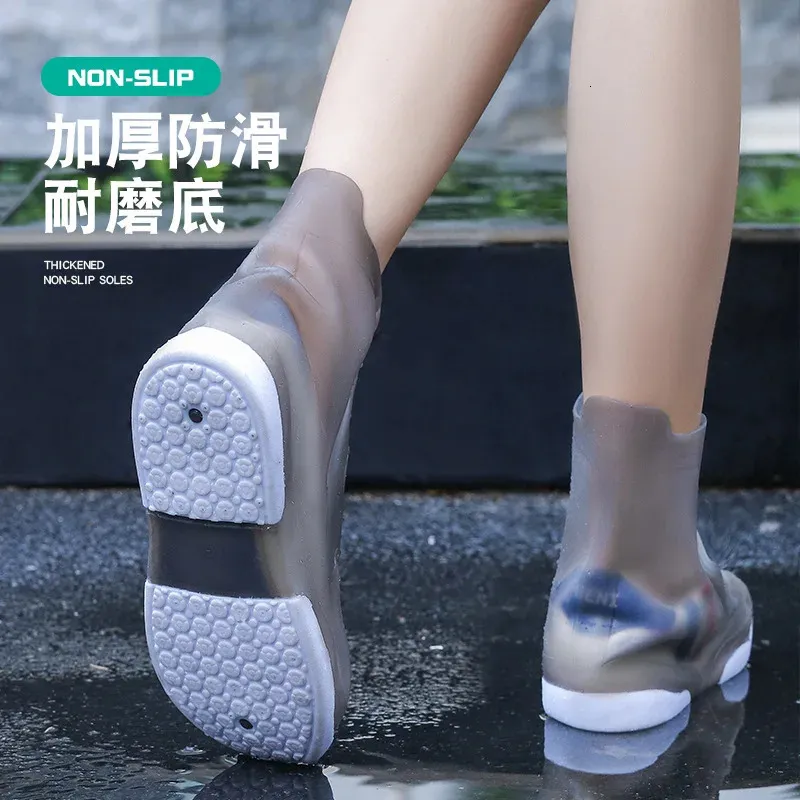 Waterproof Reusable Anti-Slip Rain Shoe Covers with Adjustable Buttons ...