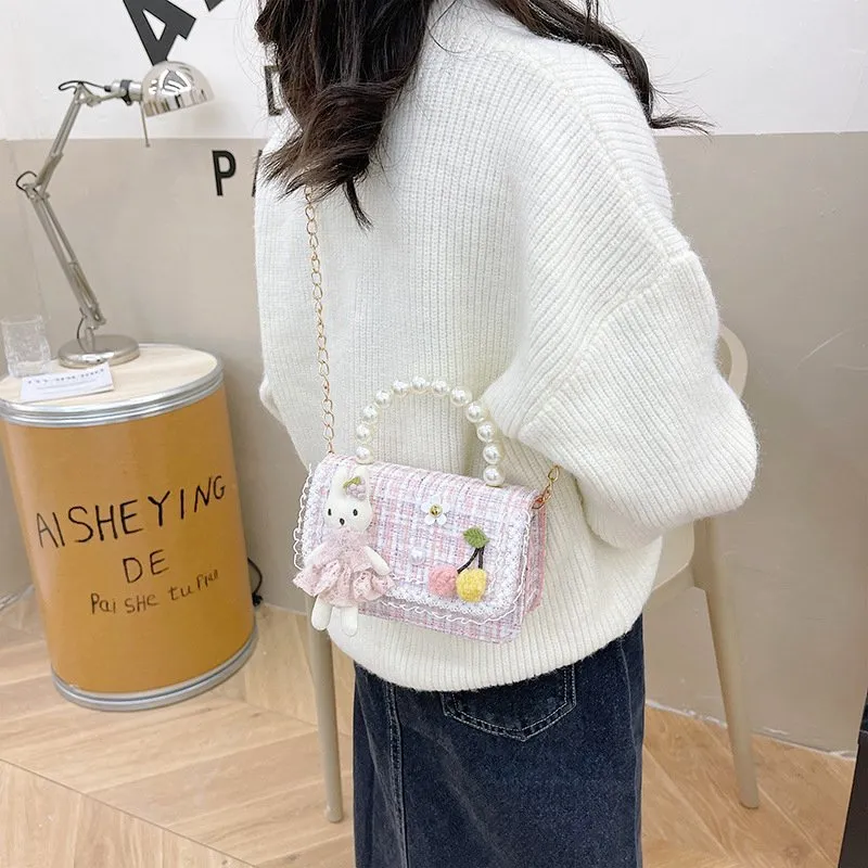 DHgate.com:2024Pearl Shoulder Bag for Kids, Plush Rabbit DHgate.com:2024Pearl Shoulder Bag for Kids, Plush Rabbit