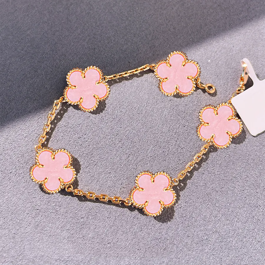 Classic Clover Black Clover Bracelet With Five Flower Design 19 ...