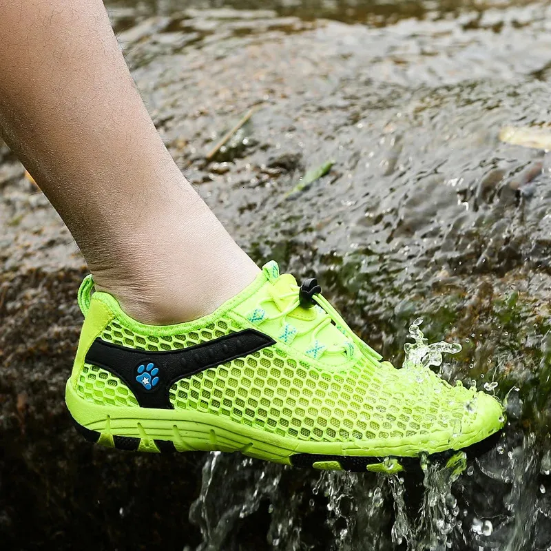 Breathable Mesh Aqua Shoes for Men and Women, Non-Slip Water Shoes for ...
