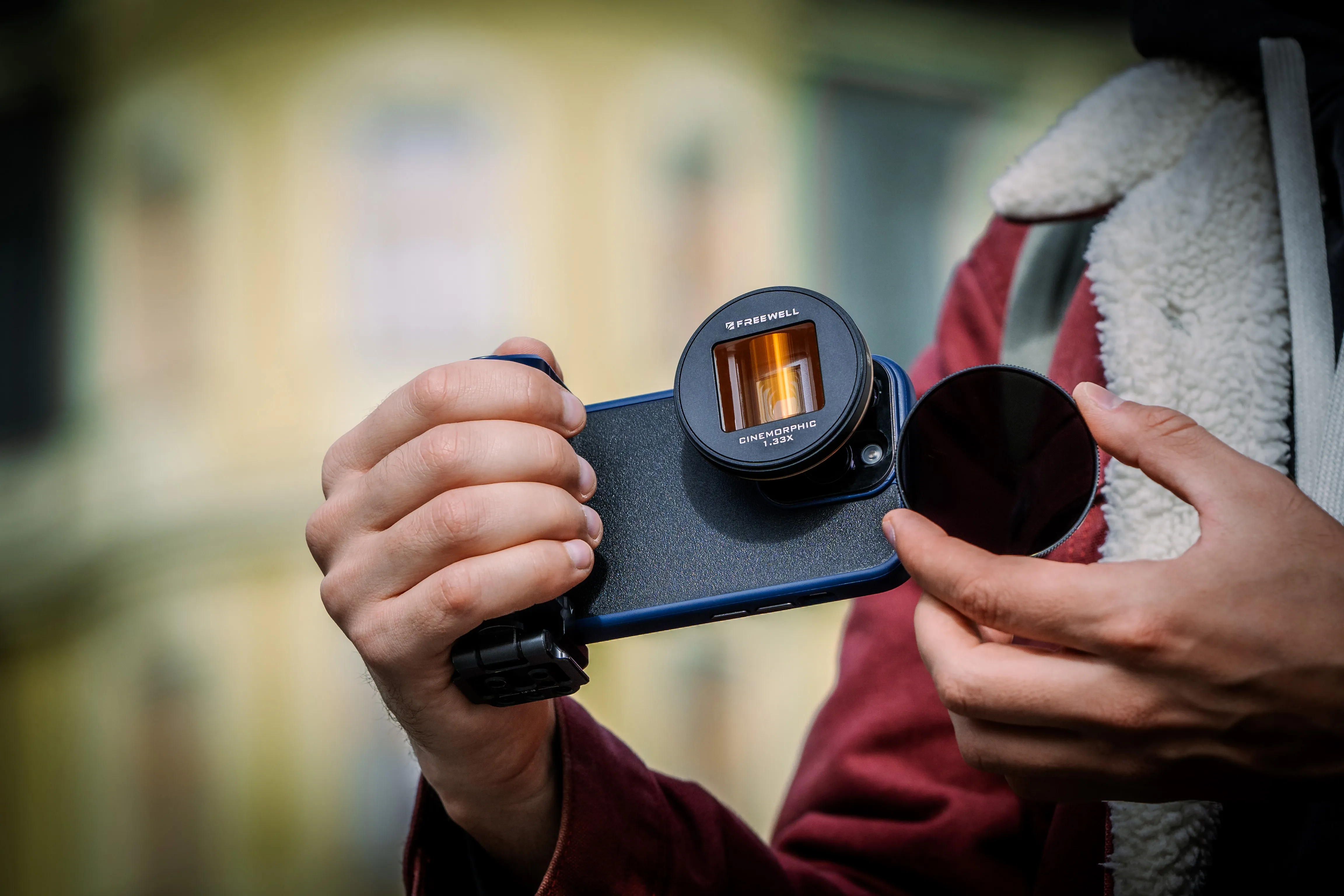 Blue Filter Anamorphic Lens for Samsung S22 Ultra - Freewell 1.33x with ...