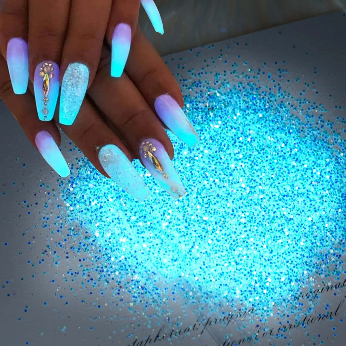 DHgate.com:Glowing Luminous Nail Glitter, 10g/Bag Fluorescent Flake ...