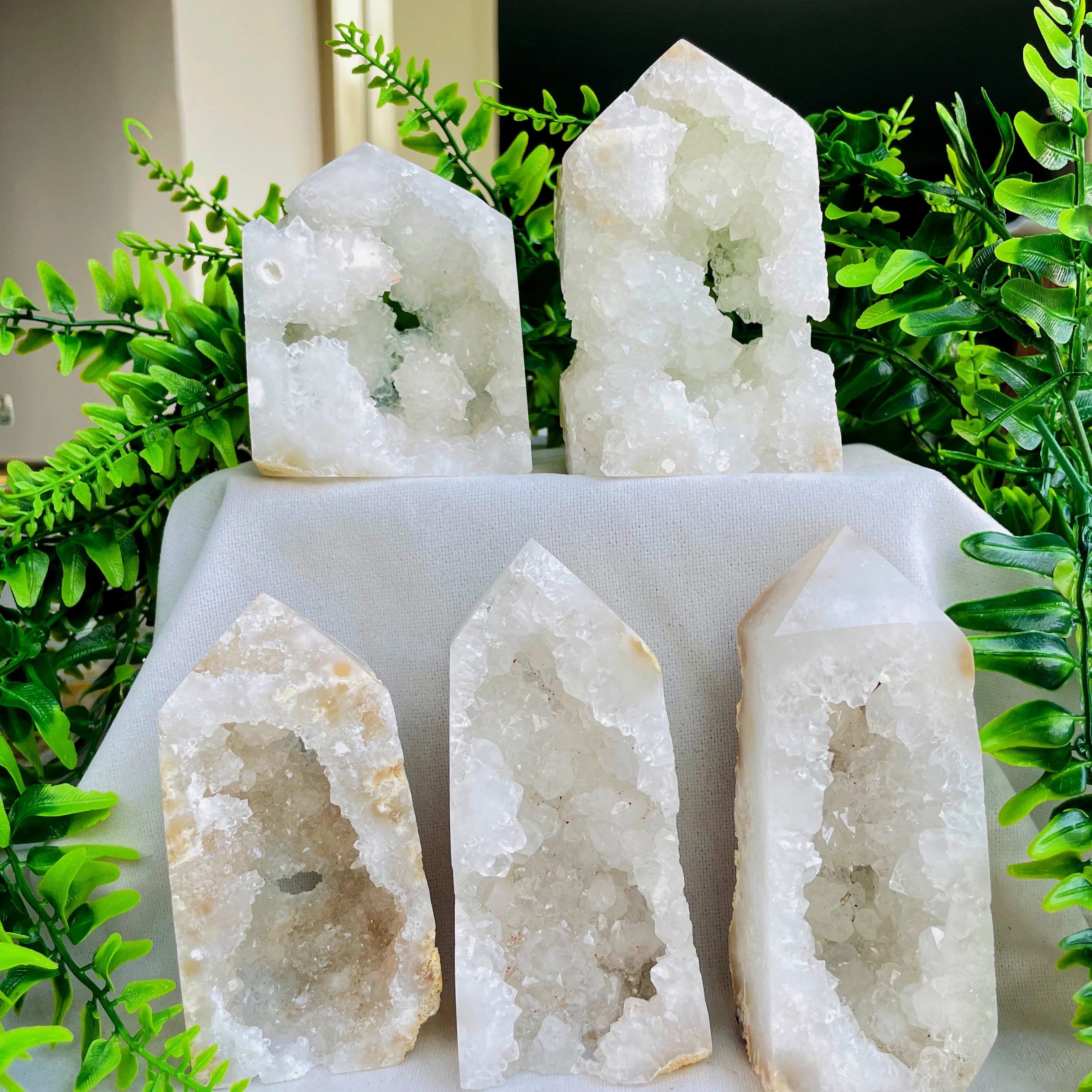 Natural Geode Quartz Obelisk Tower Point - Healing Crystal Collection ...